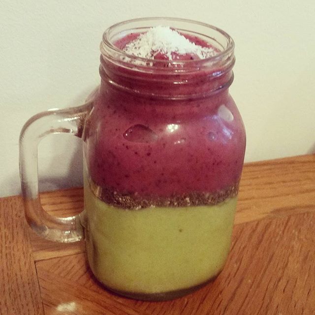 Latest Foodie Trend: Smoothie Stacking - The Clothes Maiden